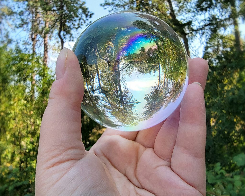 Crystal Balls - Clear, Black, Red. Wholesale Crystal Balls